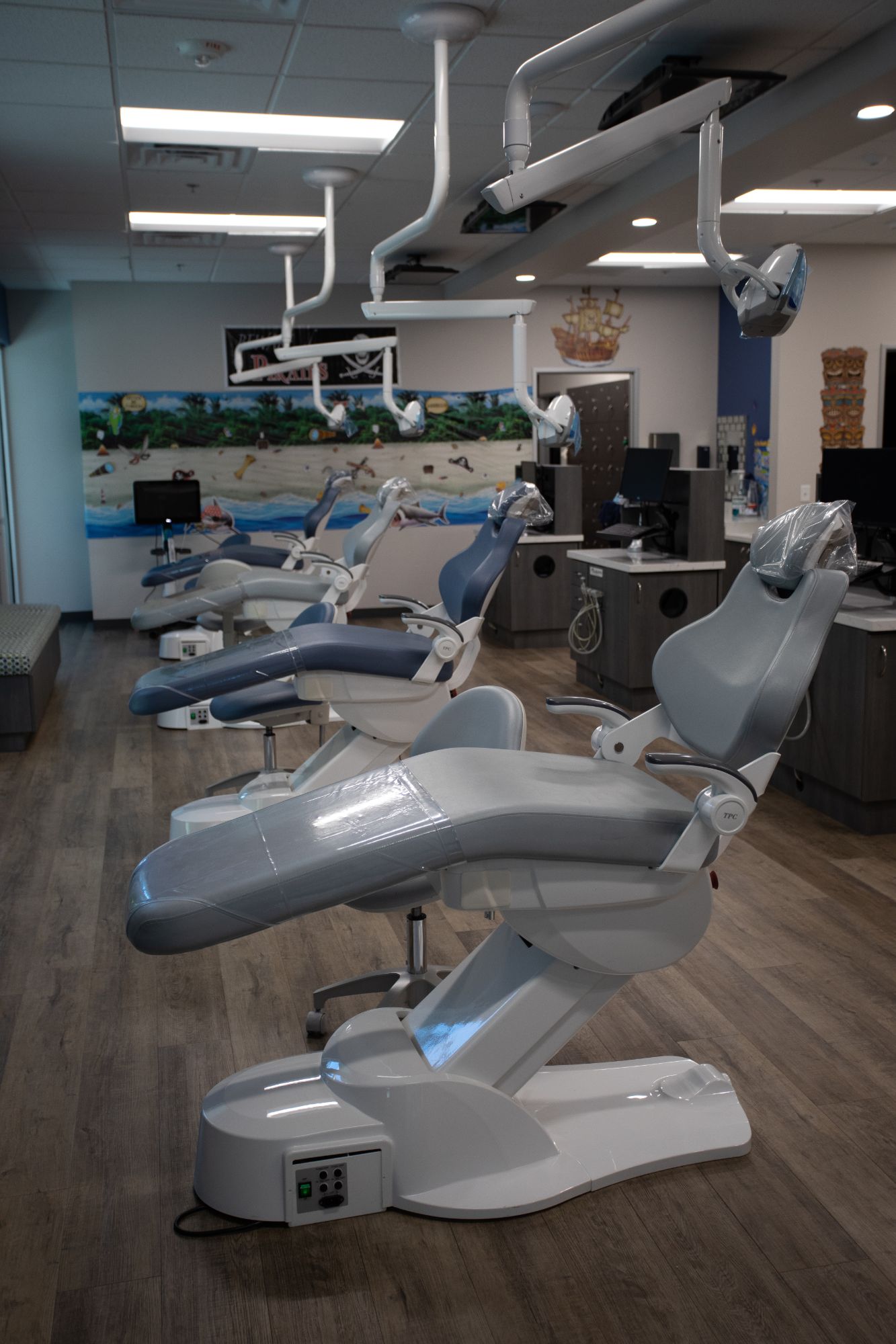 Las Vegas Dentist Office - Mountain West Dental Specialists